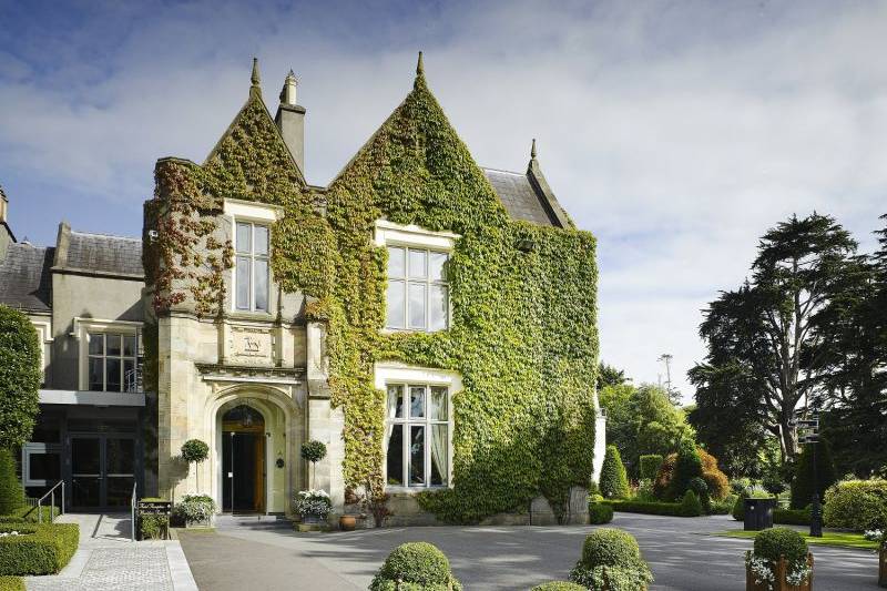 Maples House Hotel Wedding Venue Lucan, Dublin | hitched.ie
